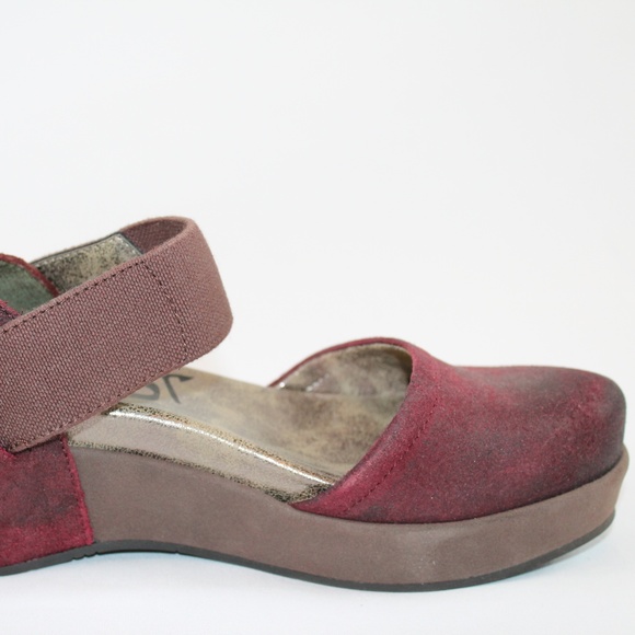 OTBT | Shoes | Otbt Migrant Sandal Clog Mule Red Wine Suede New | Poshmark